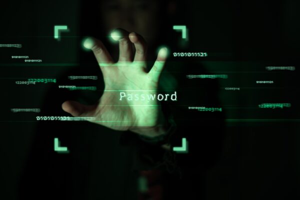 CVE-2024-21413: Vulnerabilidad en Microsoft Outlook CVE-2024-21413: Vulnerabilidad en Microsoft Outlook